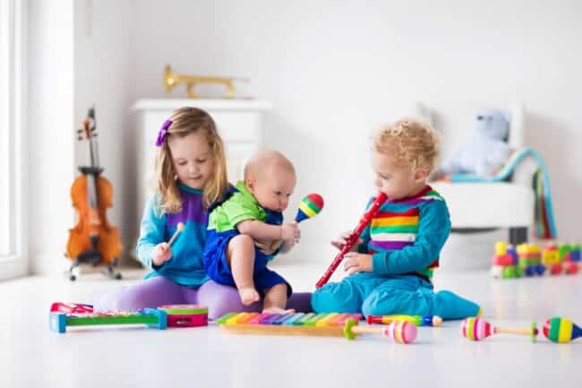 Quelle est l’importance de chanter avec son bébé ? – Femme Magazine